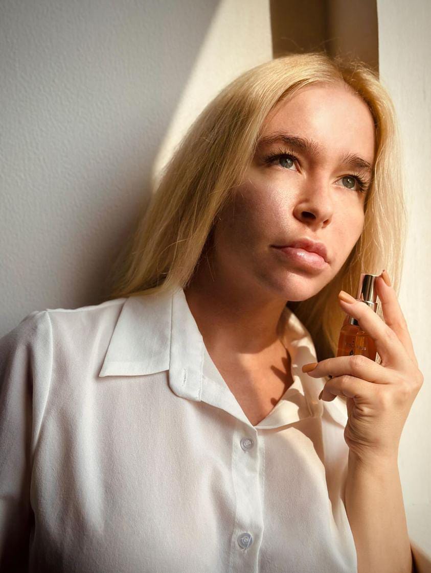 V 10 Plus-Made with Best Natural Skincare Ingredients